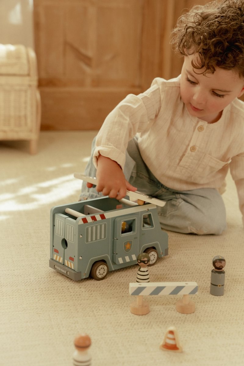 Vehicles – Page 2 – Little Dutch Aus